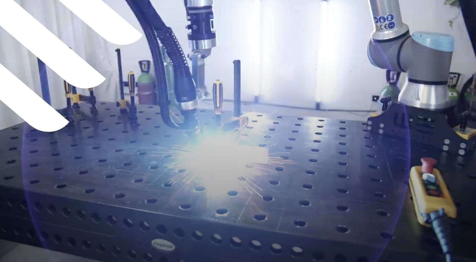 Seam Tracking Feature | WeCobot Welding Solutions